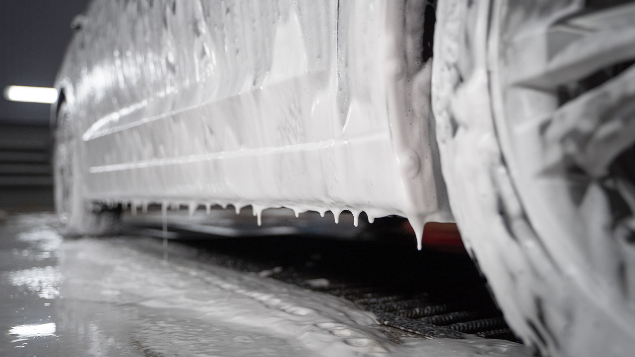 Pourquoi investir dans une centrale de lavage auto pour les pros?